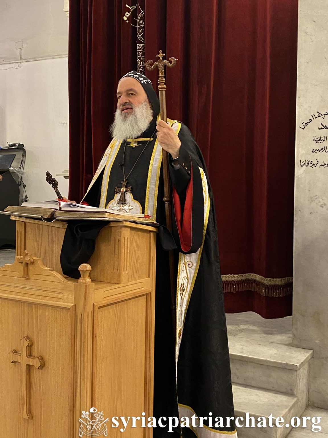 Good Friday Services: Worship and Burial of the Cross | Syrian Orthodox ...