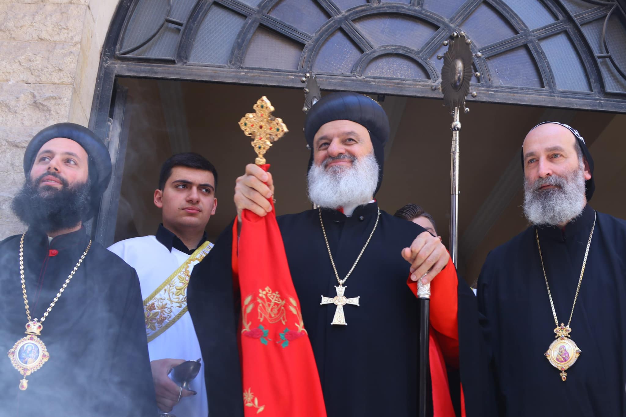 Easter Monday – Holy Qurobo at St George Church in Aleppo | Syrian ...